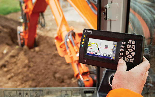 Grade control system assists lightning excavation at RAAF base - Quarry