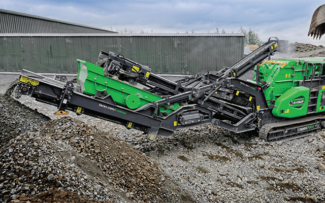 Compact crushers, screens impress at live demos - Quarry