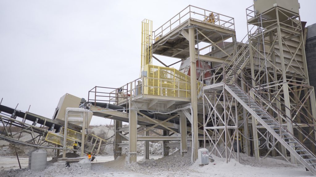 Site safety and safer aggregate crushing operations - Quarry