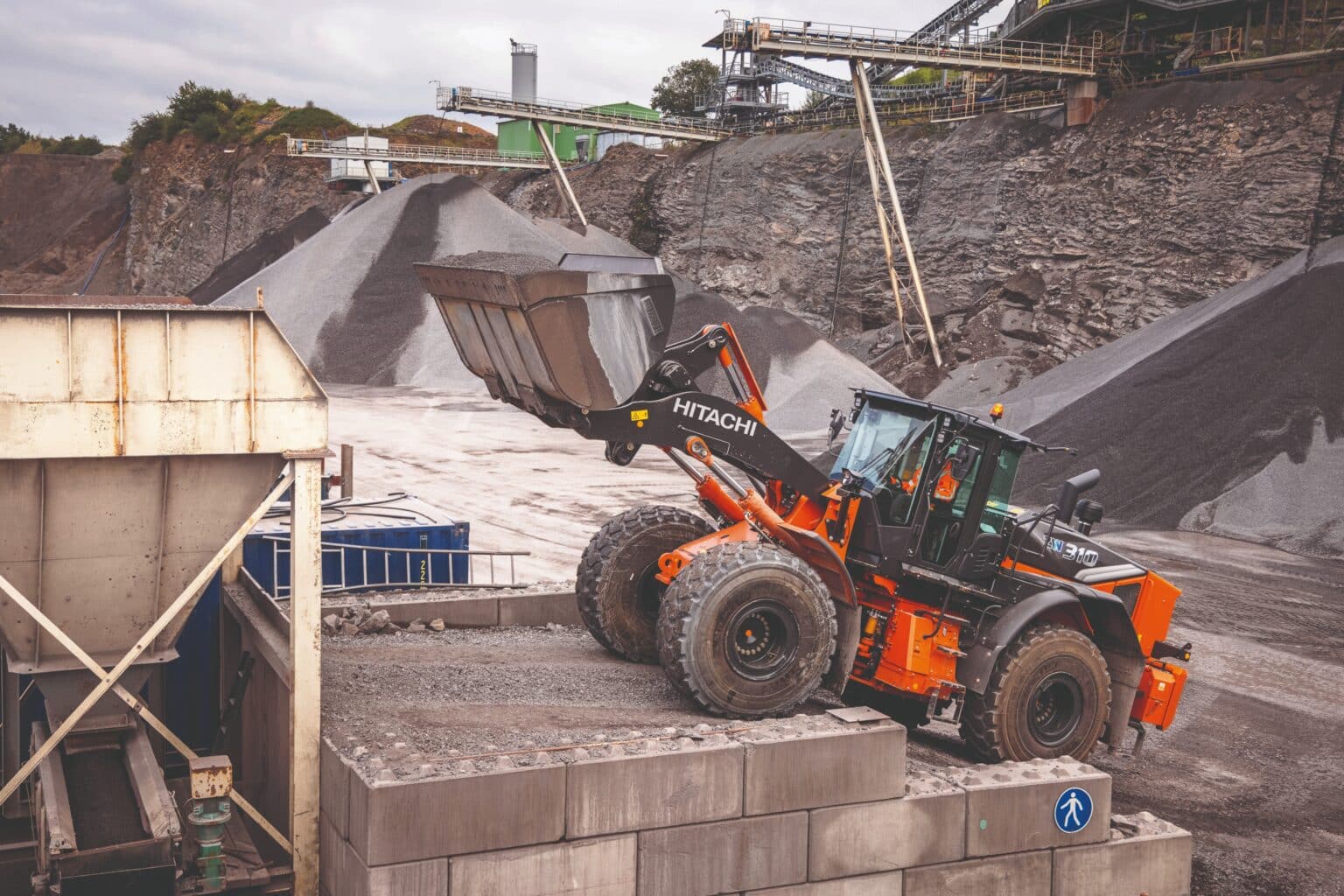 A new generation of Hitachi offerings - Quarry