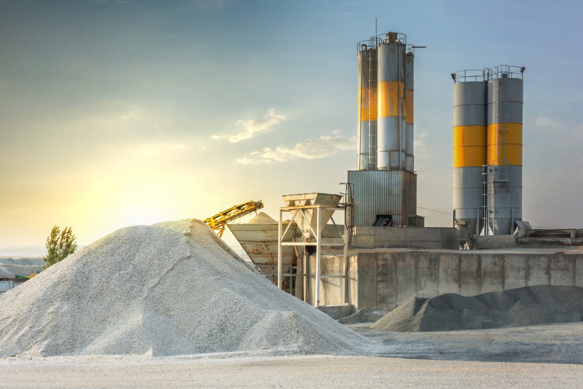 Major cement manufacturers facing pressures - Quarry