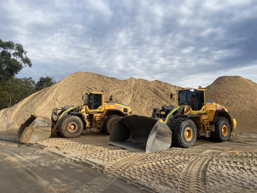 Delta Rent helps operators stay on top of the sand pit - Quarry