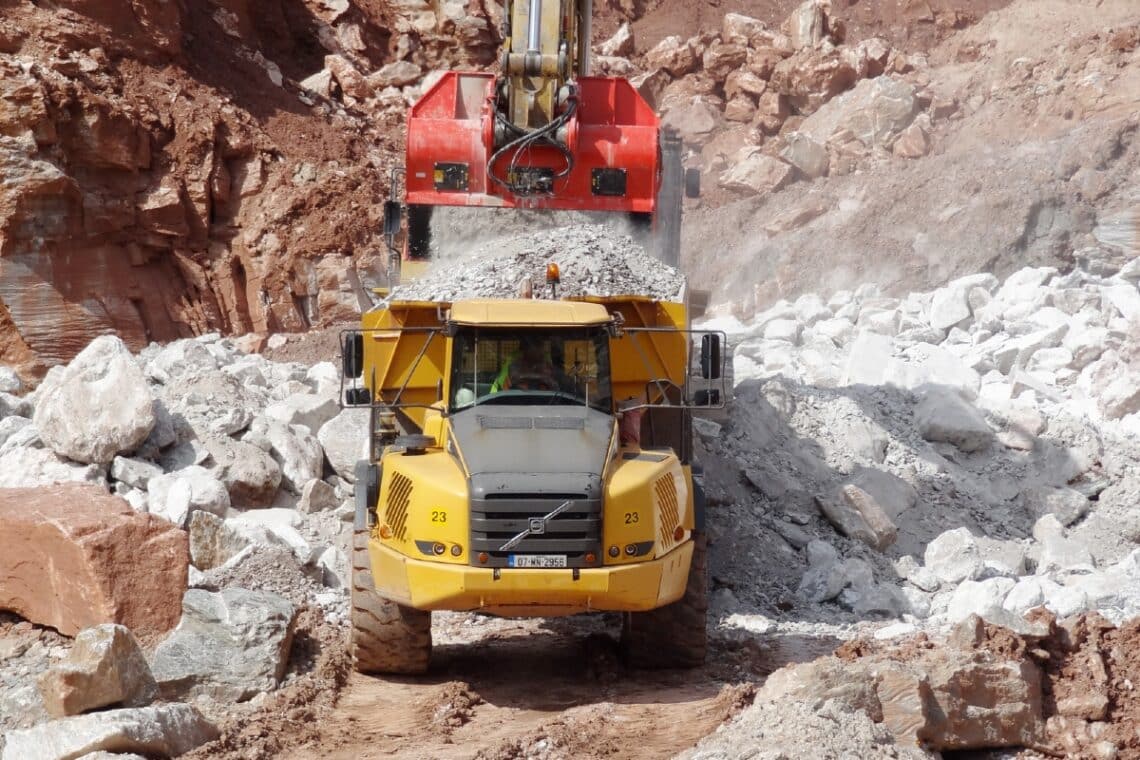 Understanding ALLU's 'cutting-edge' bucket technology - Quarry